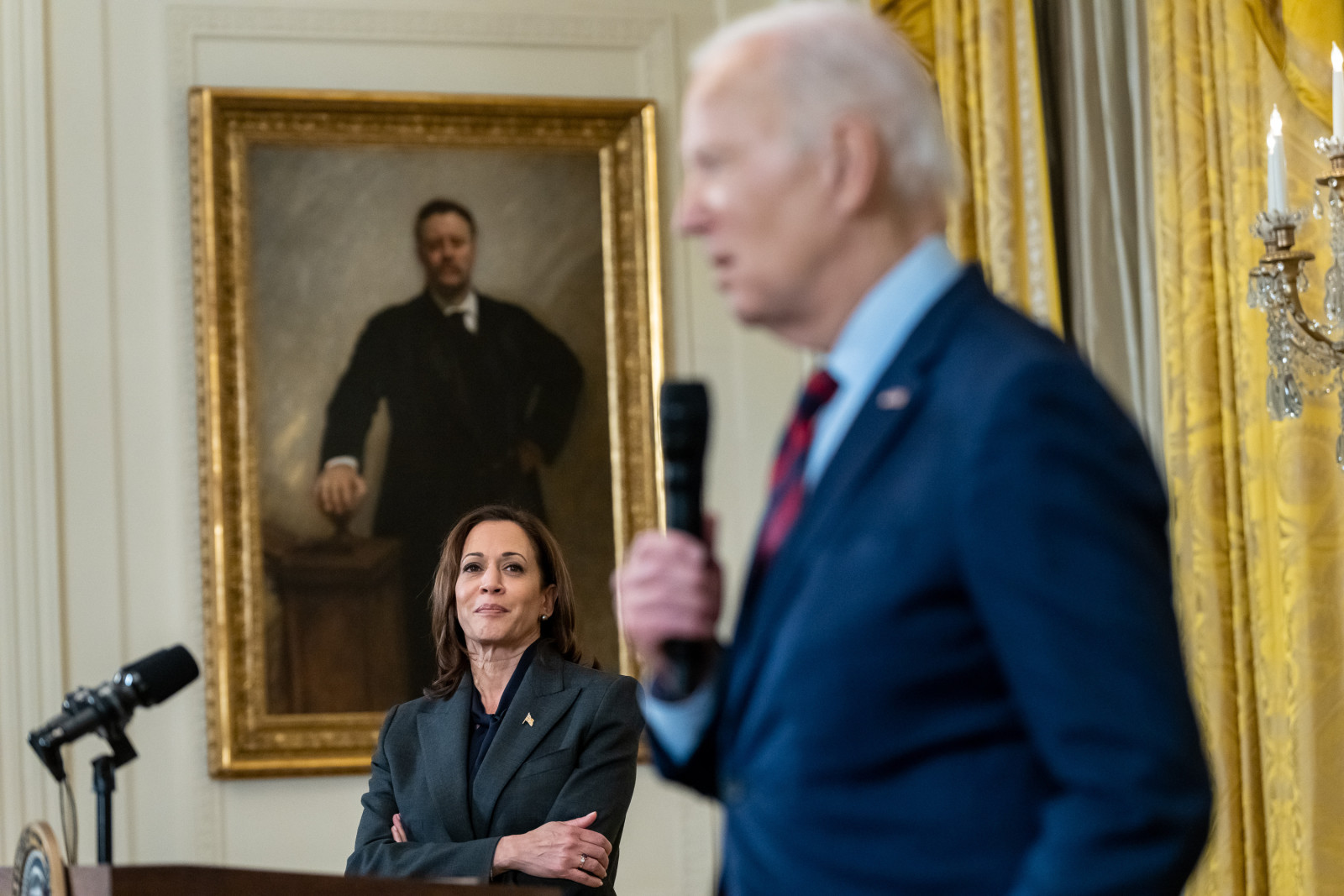 Joe Biden Endorses Kamala Harris for President in Historic Move | The ...