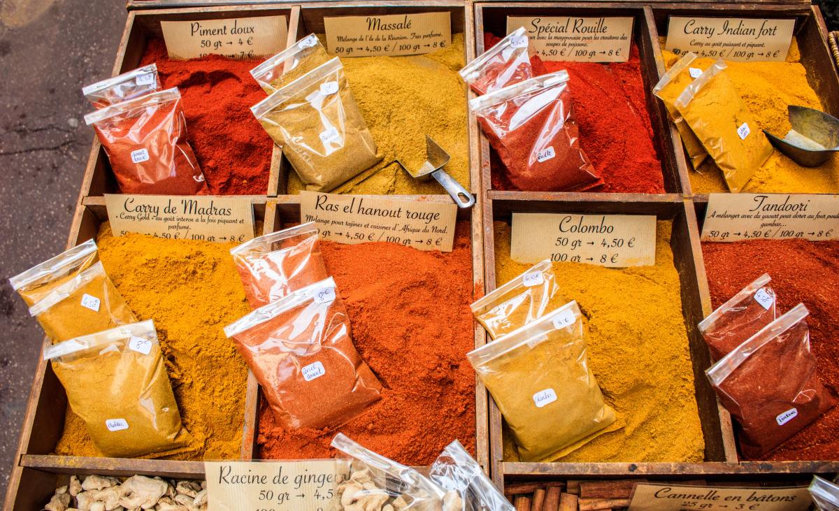The (South Asian) History of Curry Powder | The Juggernaut