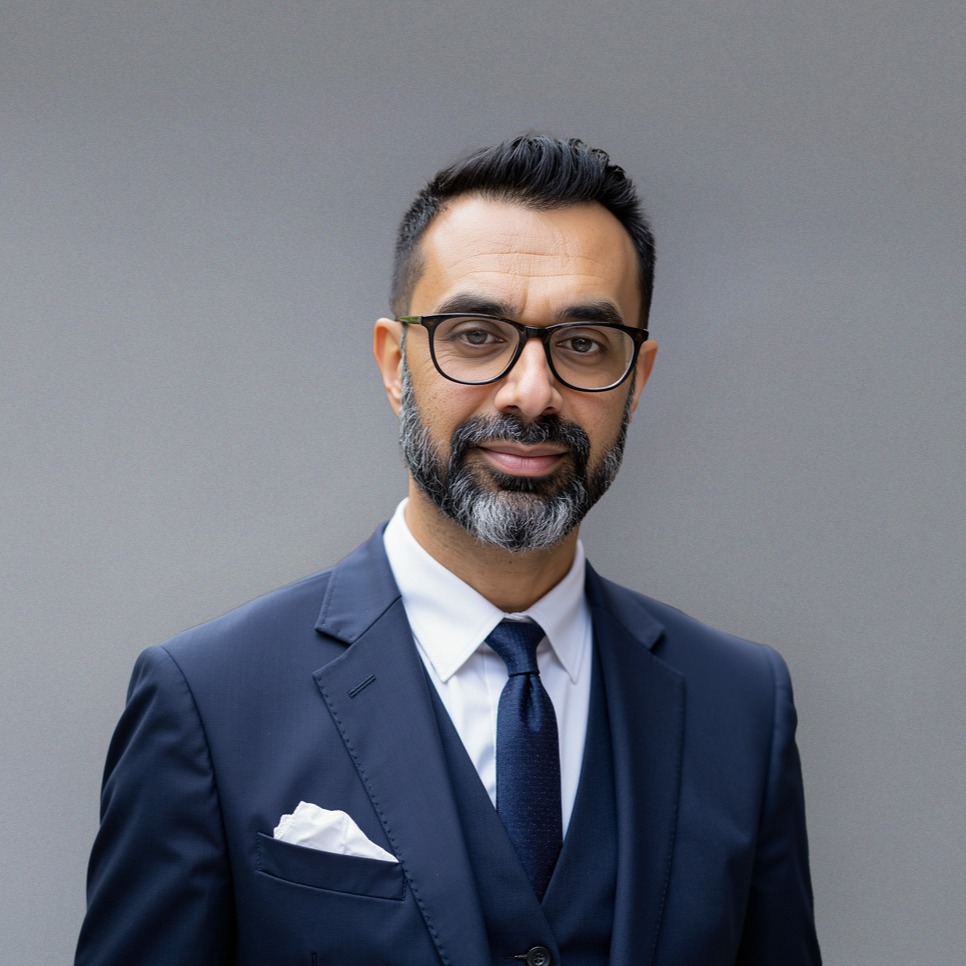 Dr Razi Zaidi | Trauma & Orthopaedic Surgeon | LIPS Battersea