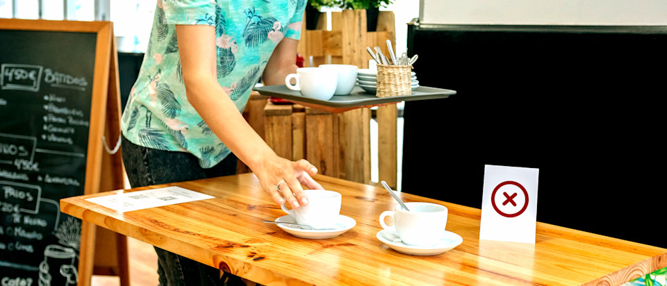 Deliverect | The Ethics of Tipping in the Restaurant Industry: Pros and ...