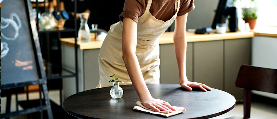 Deliverect | The Ethics of Tipping in the Restaurant Industry: Pros and ...