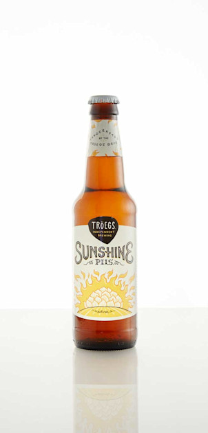 Review: Tröegs Brewing Company Sunshine Pils | Craft Beer & Brewing