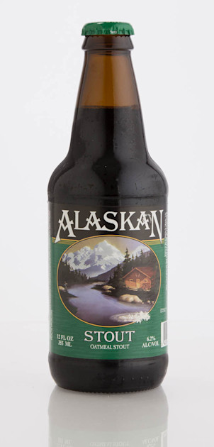 Review: Alaskan Brewing Oatmeal Stout | Craft Beer & Brewing