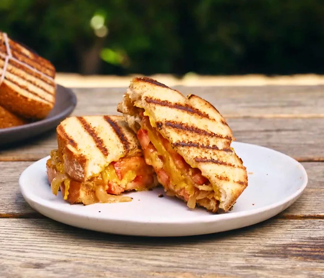 South African Braai Toasties | Kingsford™
