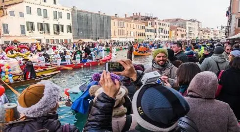 5 destinos preferidos para celebrar el carnaval en Europa