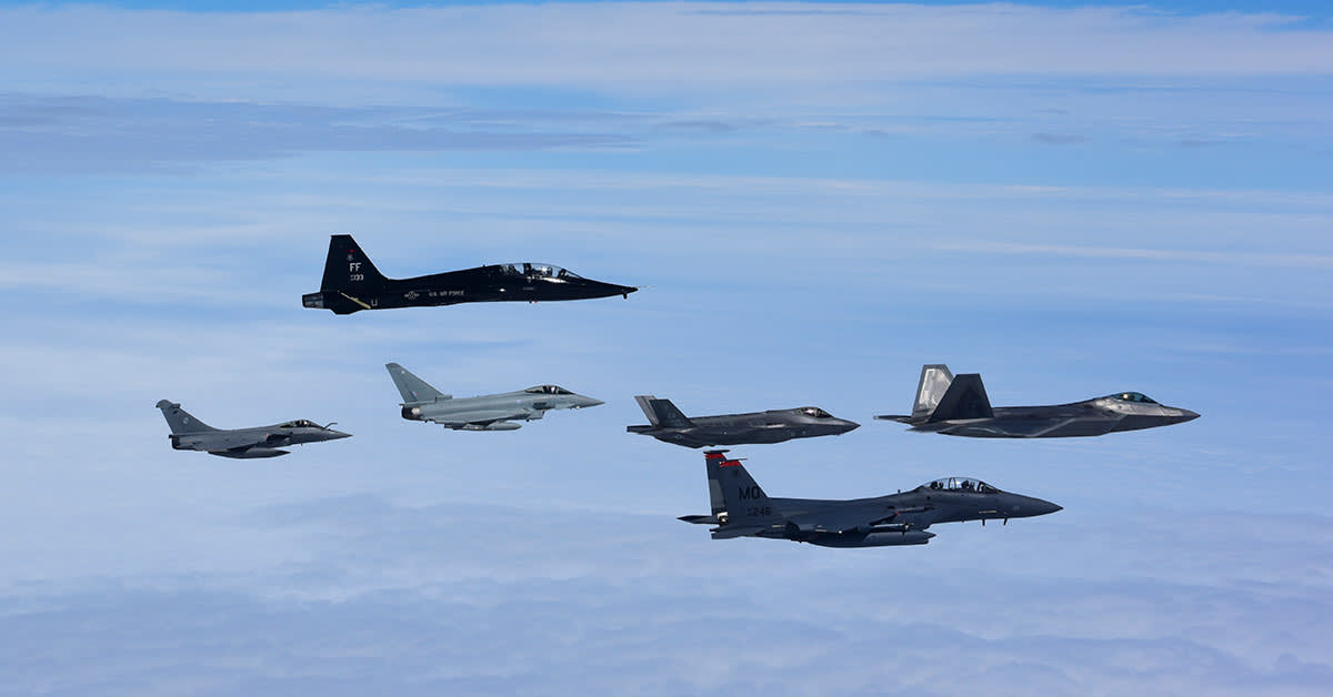 Training the next generation of Army aviators.