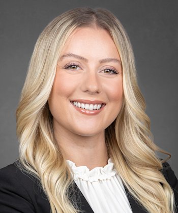 Emily Entwistle, Associate, Corporate | Paul Hastings LLP