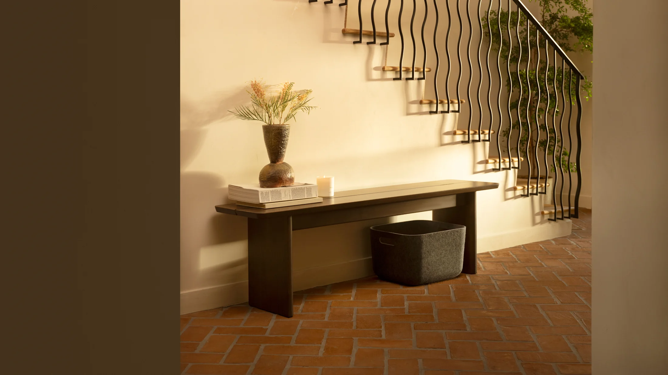 Modern Wood Pillar Bench