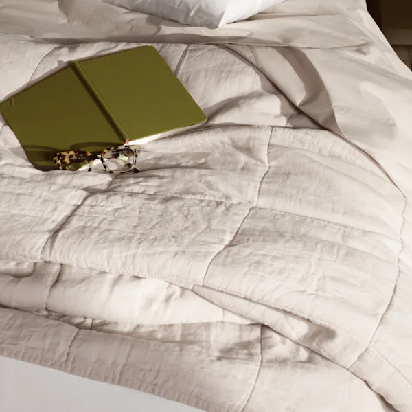 Bed Linen Quilt Set