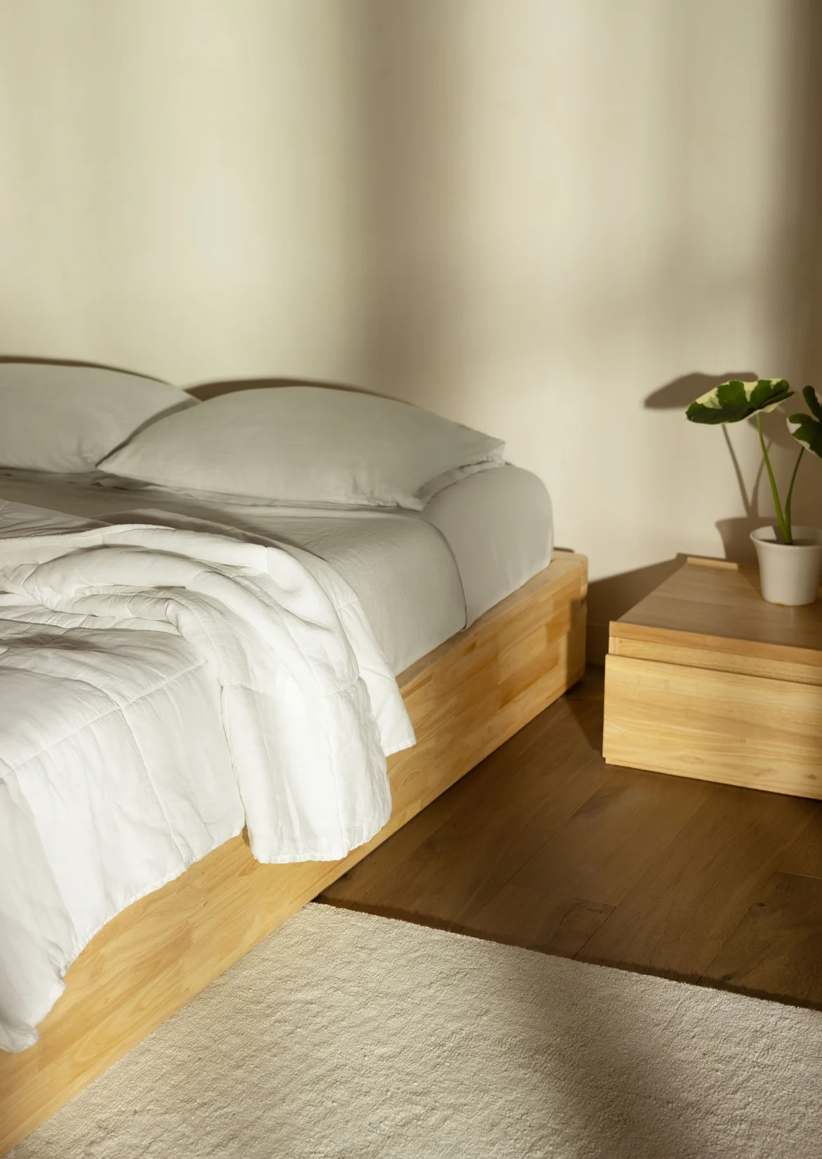 Design in Detail: Essential Bed