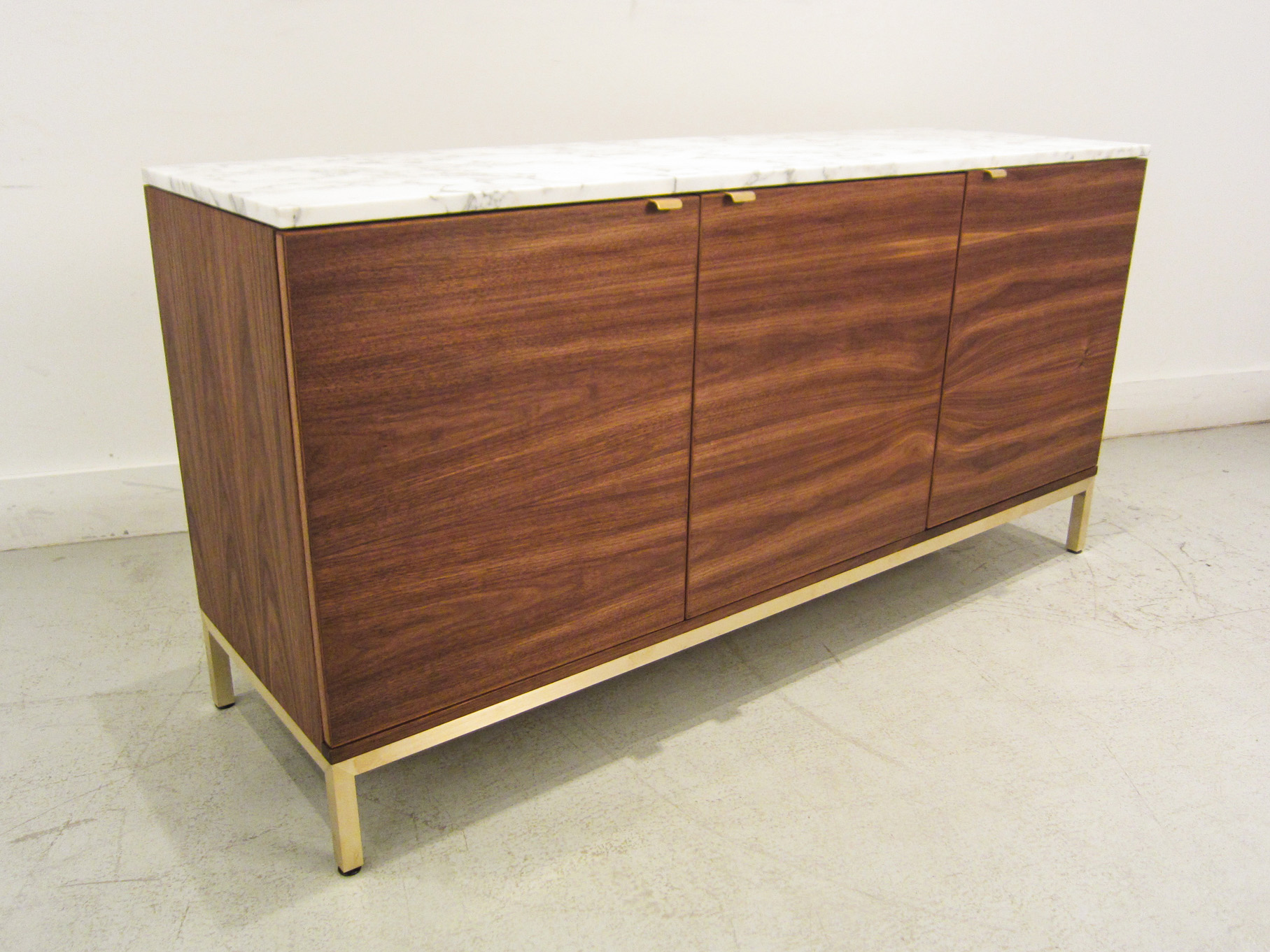 Roxton Cabinet | Stylegarage