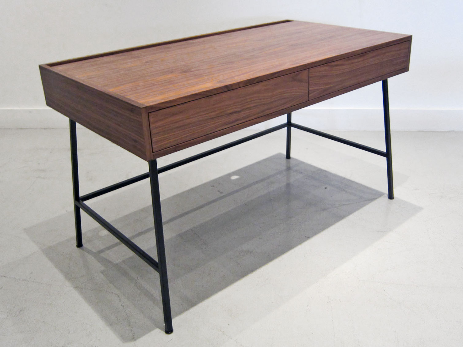 Custom Junction Desk | Stylegarage