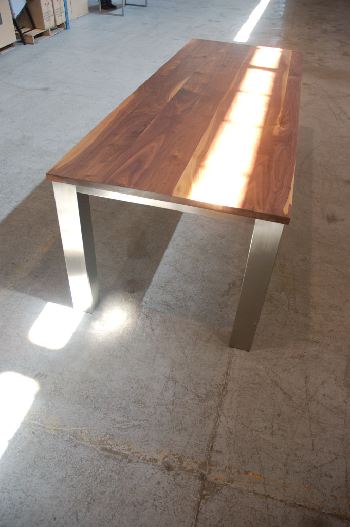 Delano XL Table | Stylegarage