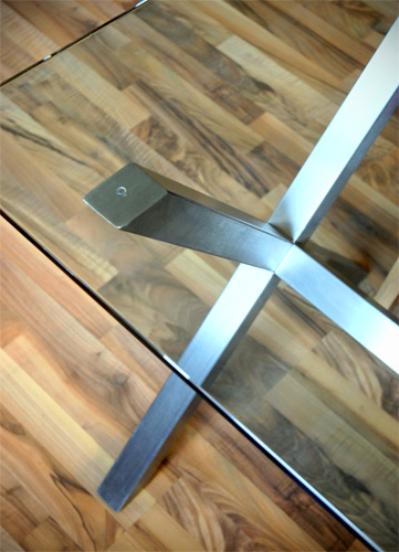X-Base Boardroom Table | Stylegarage