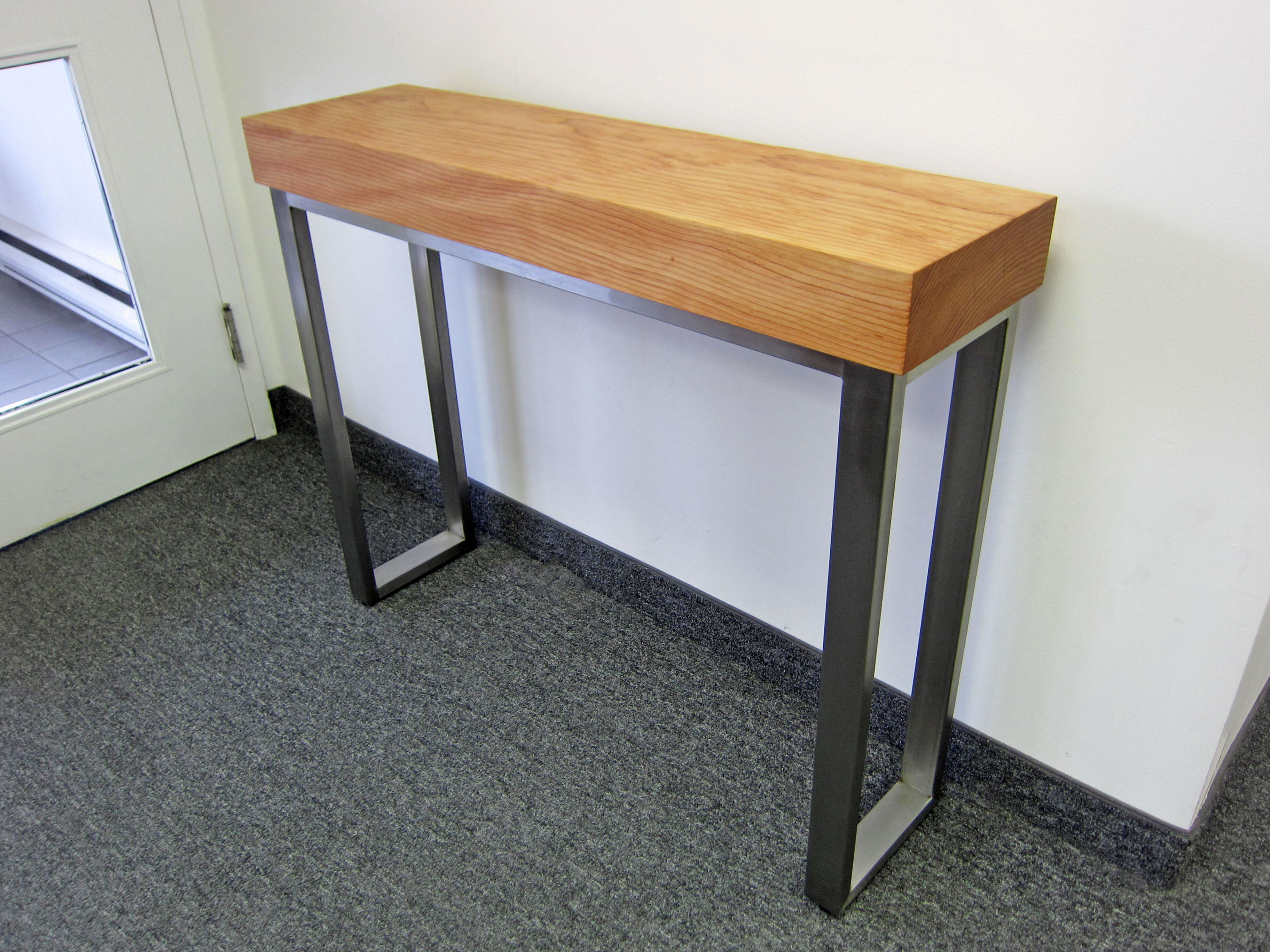 Douglas Console | Stylegarage