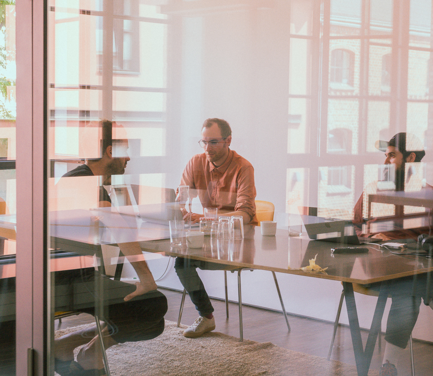 Keine Bank, sondern Banking: Mobil & nachhaltig mit Tomorrow