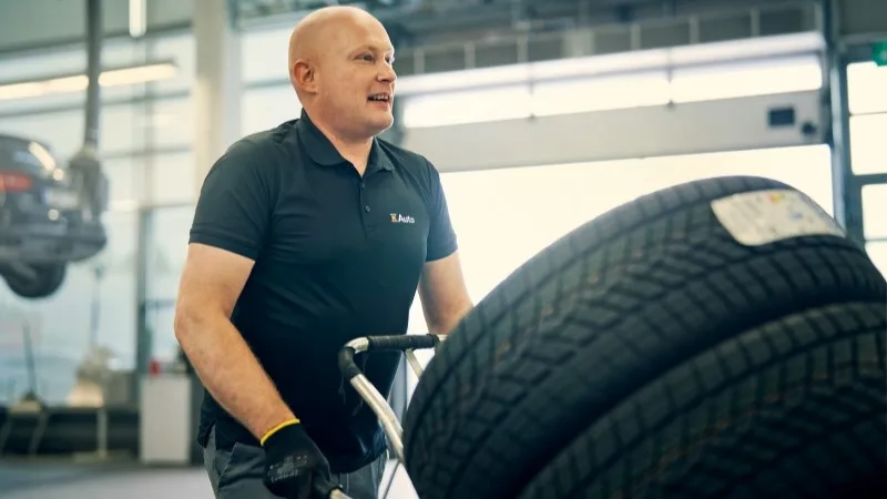 Osta talvirenkaat – Renkaiden asennus kaupan päälle | K-Auto
