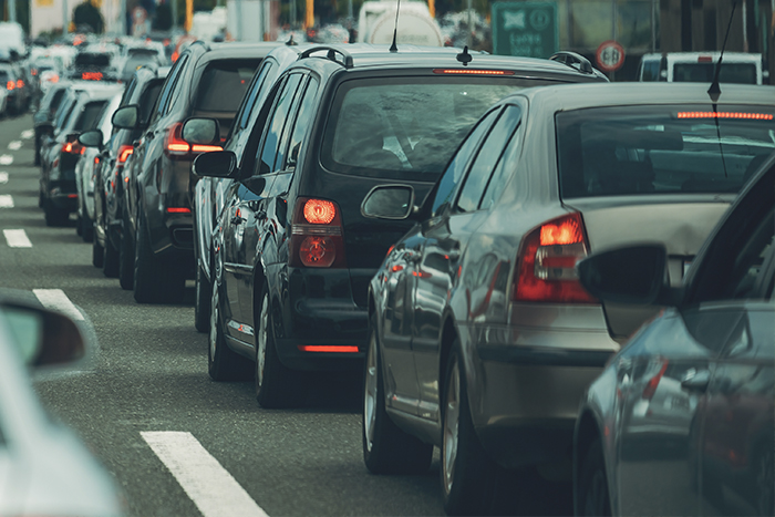 What Causes Traffic Jams and How You Can Avoid Them | SelectQuote