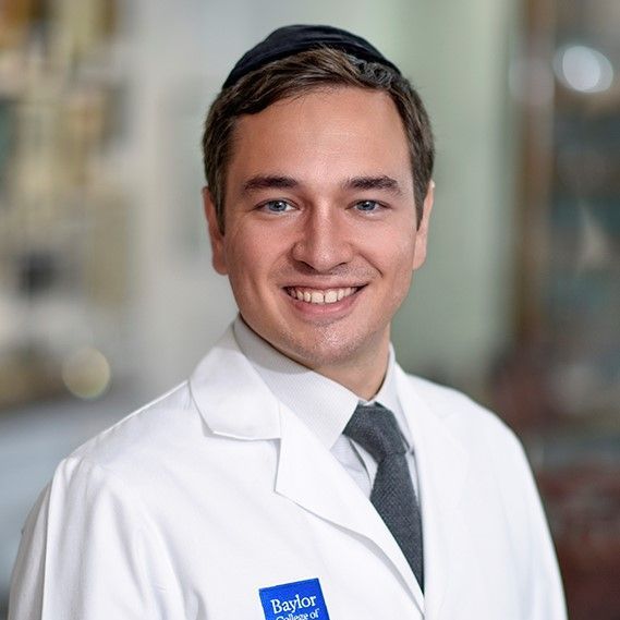 Akiva Diamond, MD