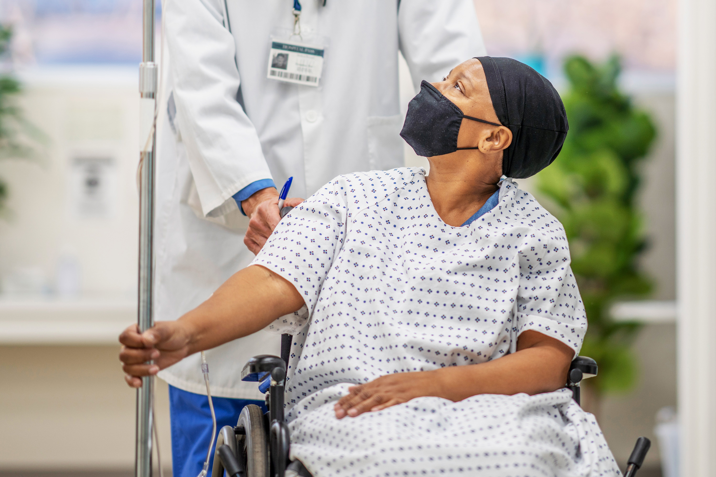 More Evidence Supports Neoadjuvant Chemo for Advanced Ovarian Cancer