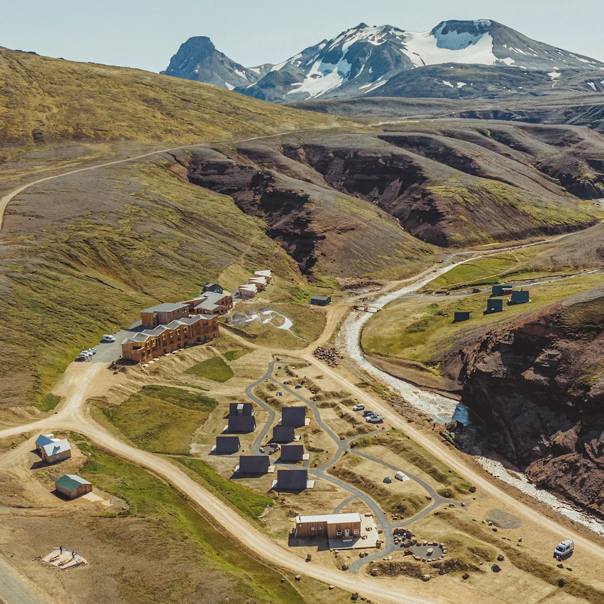 Highland Base Iceland | Extreme Paradise in Kerlingarfjöll Mountains