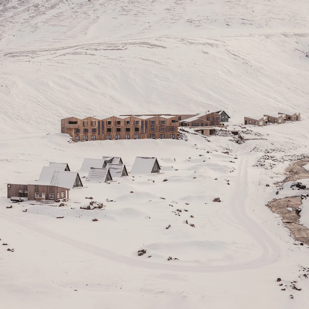 Highland Base Iceland | Extreme Paradise in Kerlingarfjöll Mountains