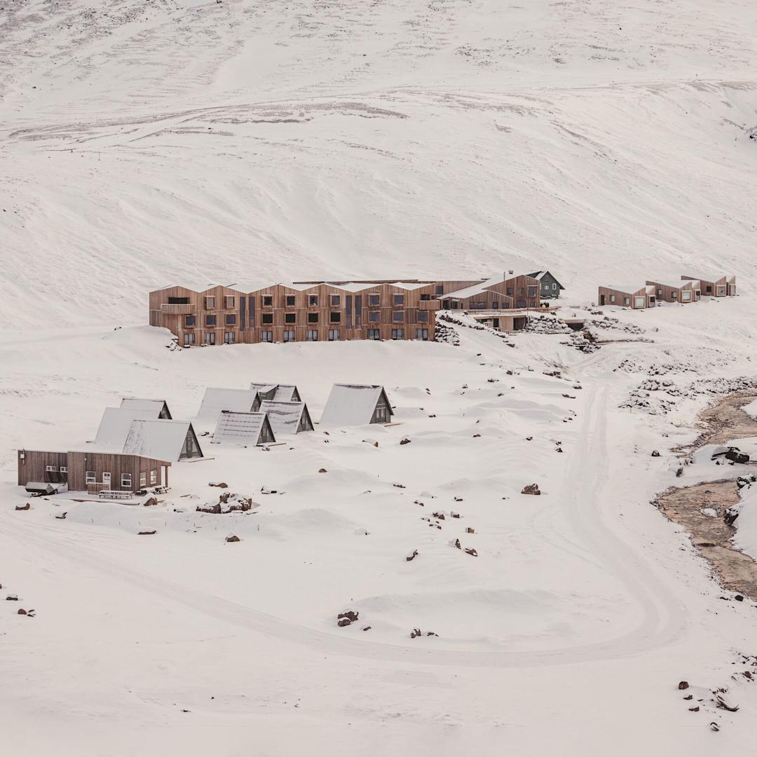 Highland Base Iceland | Extreme Paradise in Kerlingarfjöll Mountains