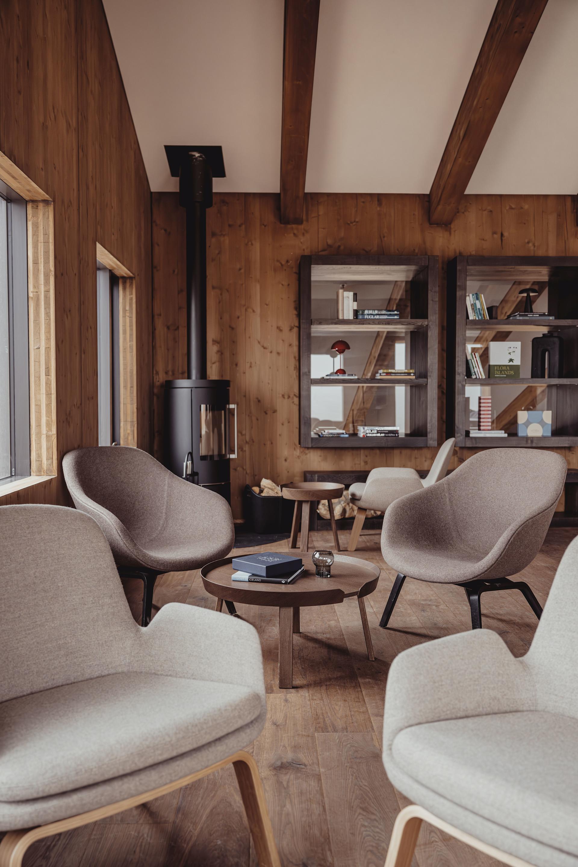 Highland Base Iceland | Extreme Paradise in Kerlingarfjöll Mountains