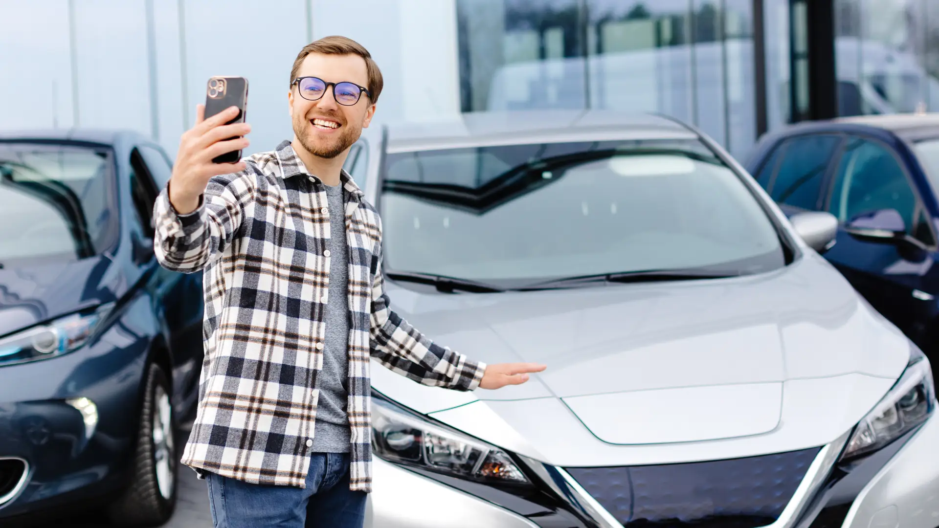 Turn More Leads Into Buyers with Vehicle Walkaround Videos | Covideo