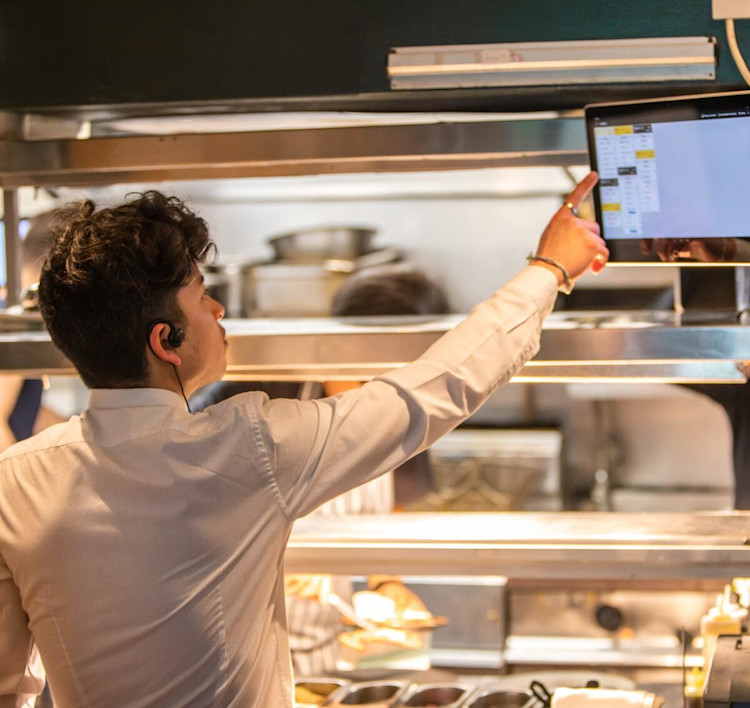 Kitchen Display Systems (KDS) | Toast POS