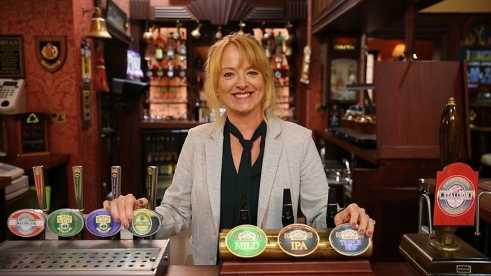 Rovers Return Pub Quiz | Coronation Street