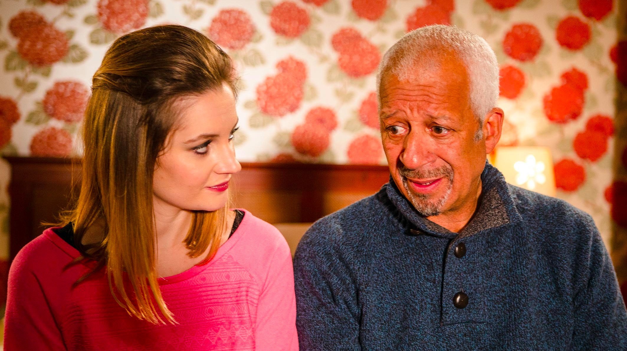 Kylie's Friends - The old and the new | Coronation Street