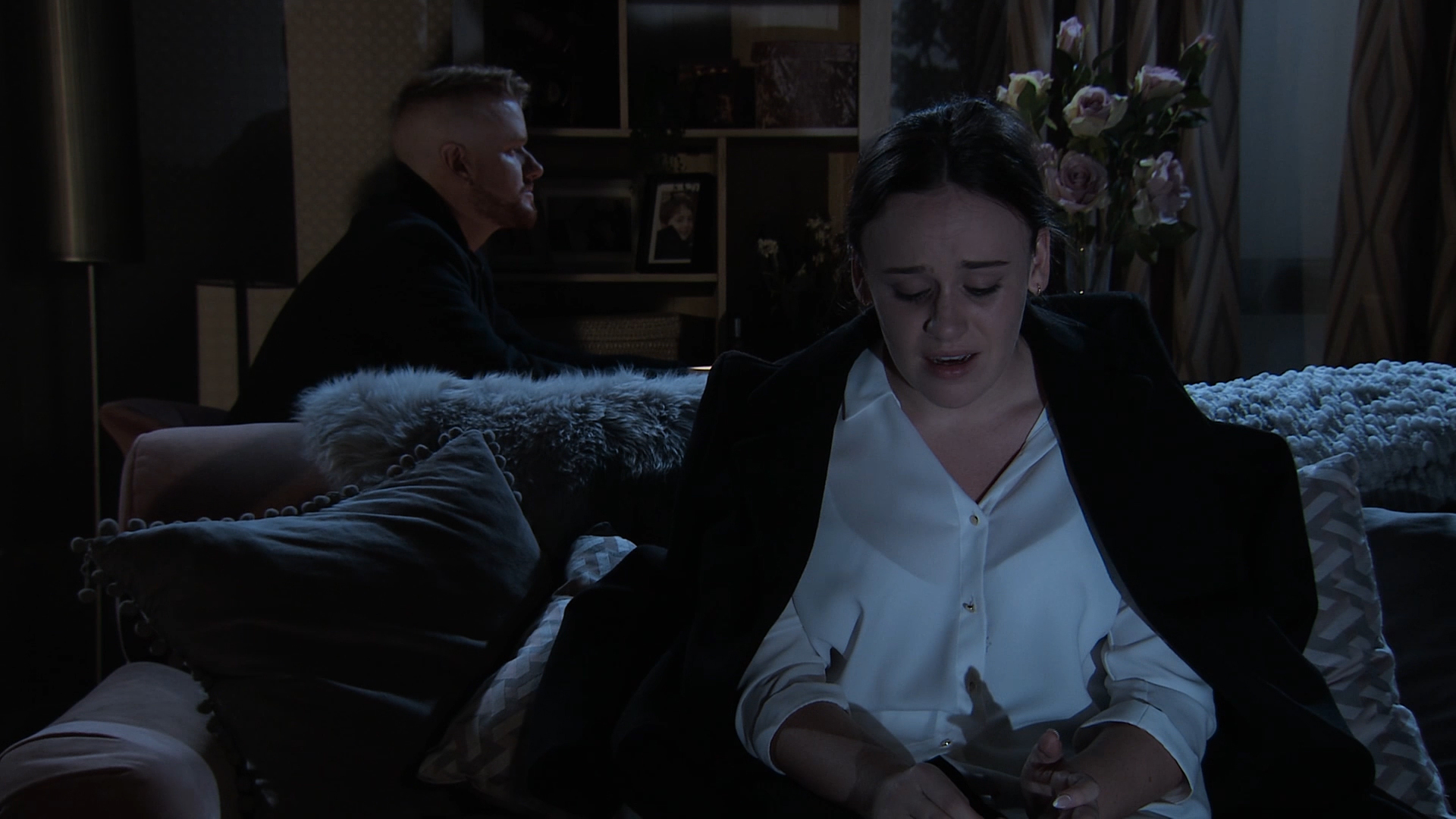 Preview Clips: Friday 11th December | Coronation Street