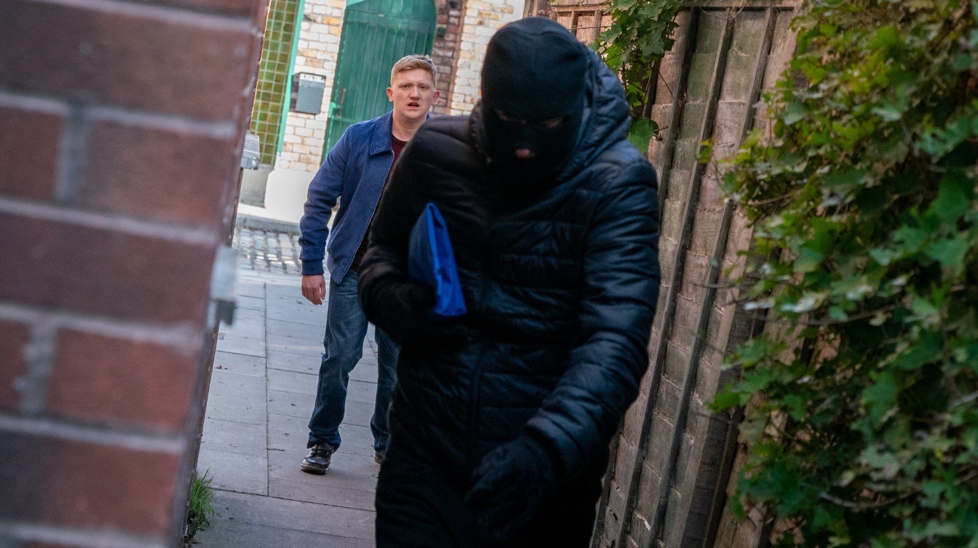 Preview Pictures: Coming Up On The Cobbles | Coronation Street