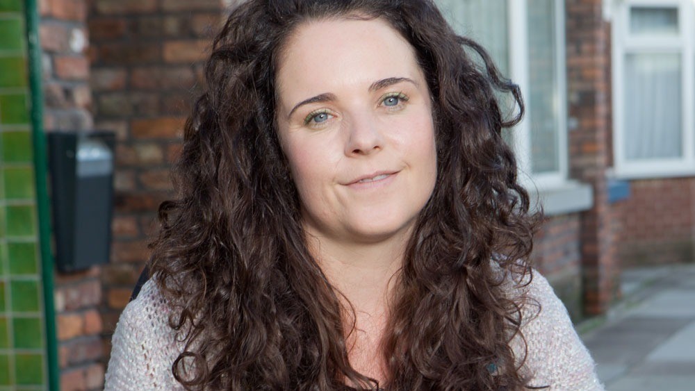 Izzy Armstrong | Coronation Street