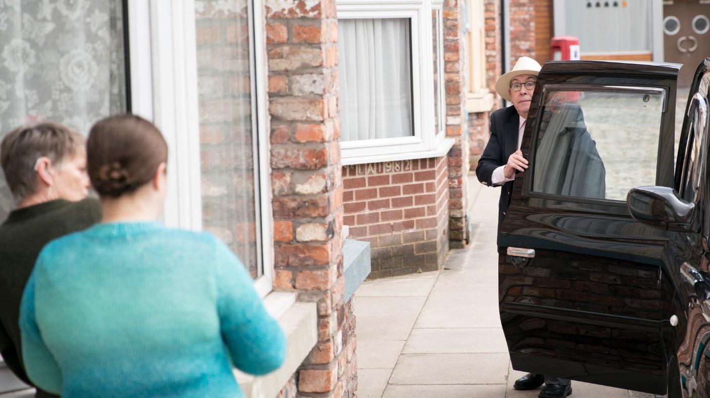 Preview Pictures: Coming Up On The Cobbles | Coronation Street