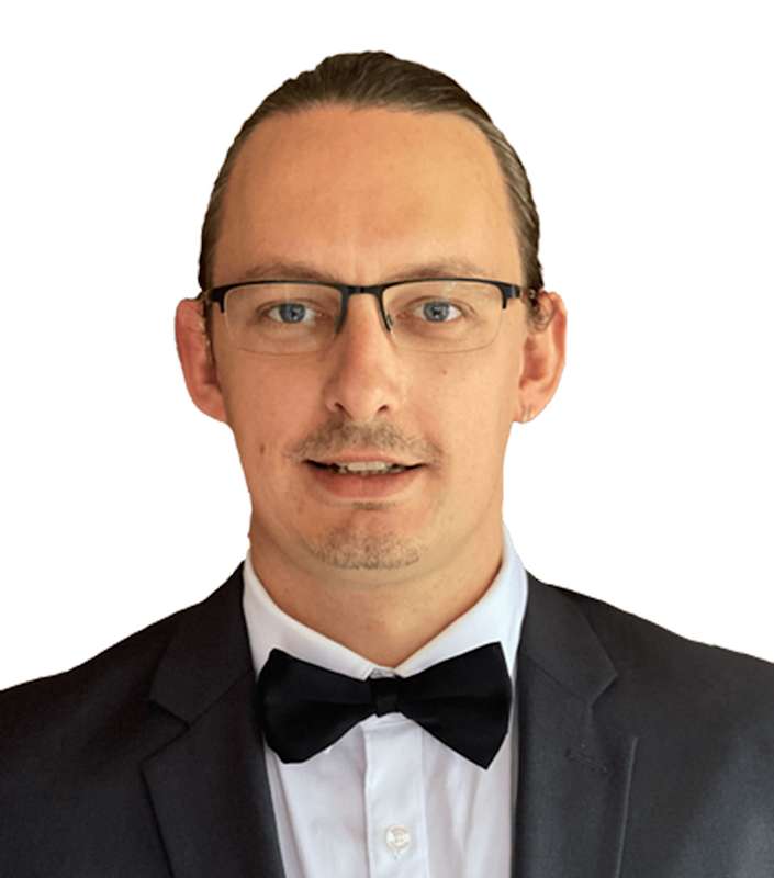 Winner of Prestigious Award: Robbie McCleary of In4mative Tech ...