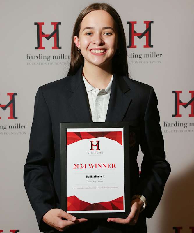 Matilda Receives Harding Miller 2024 Riverina Scholarship | The ...