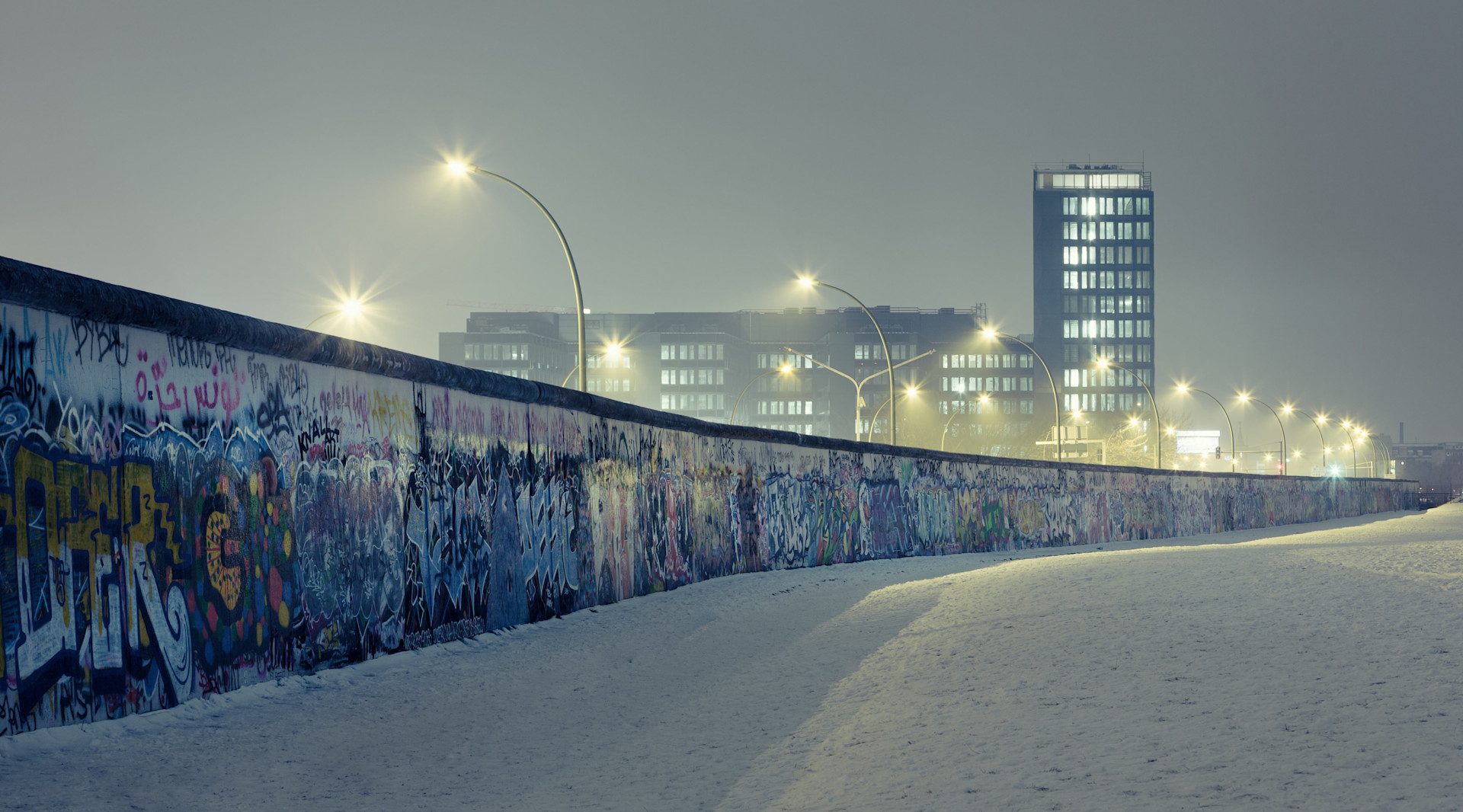 Investing in defense as a sustainable investor | Robeco Global