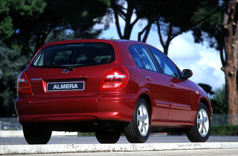 Nissan Almera - Informatie en prijzen | Autotrack.nl