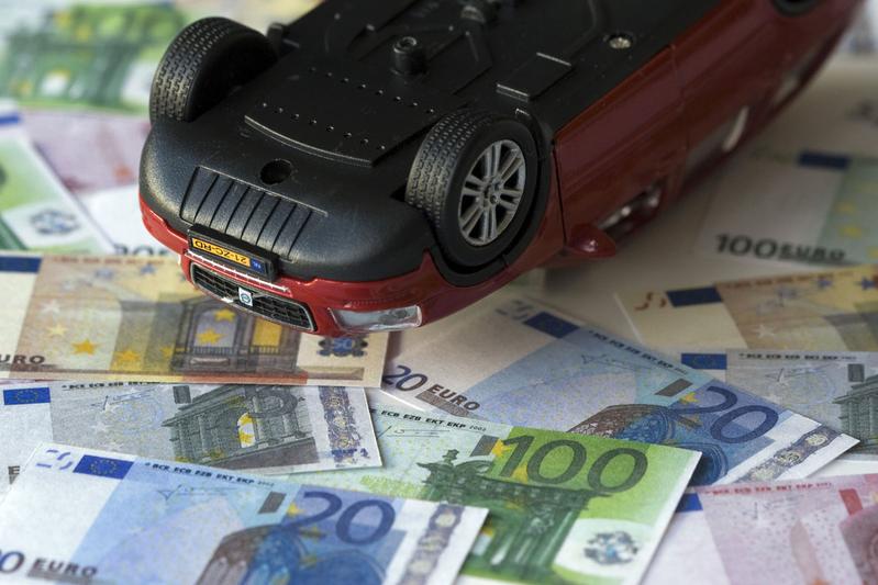 Wat kost een auto per maand? - AutoTrack