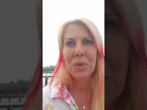 Your Internal Thoughts vs. Your External Signals | Janelle Hoyland