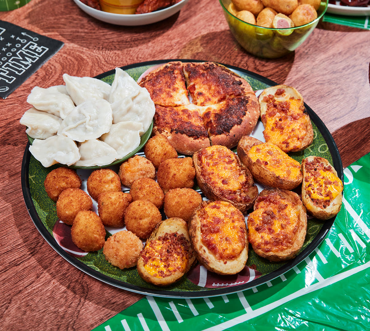 Easy Football Party Foods (Using All Frozen Foods!) | DoorDash Blog