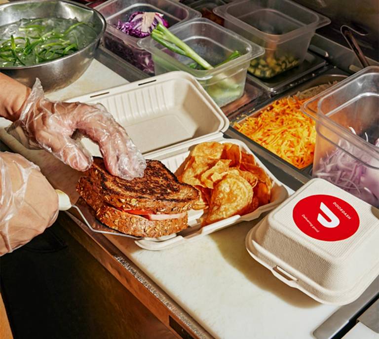 Is a Ghost Kitchen Right for Your Restaurant? Benefits and Guide