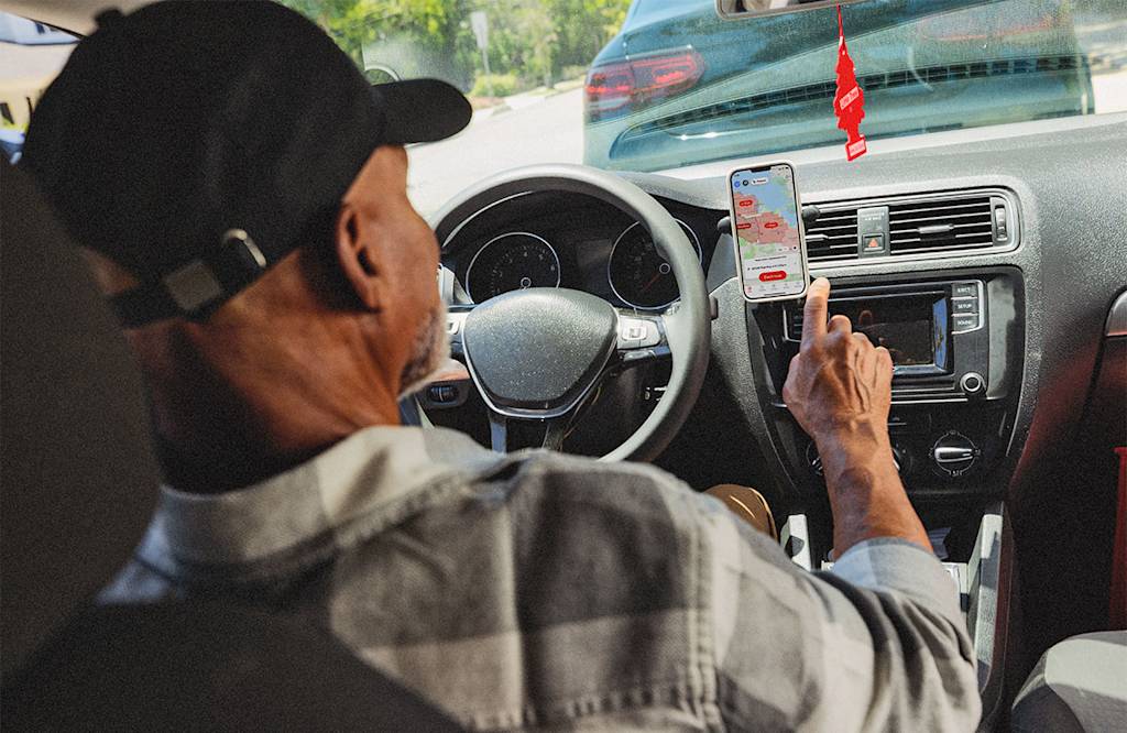 Tech, Gear, and Gadgets: Useful Delivery Driver Apps & Accessories to ...