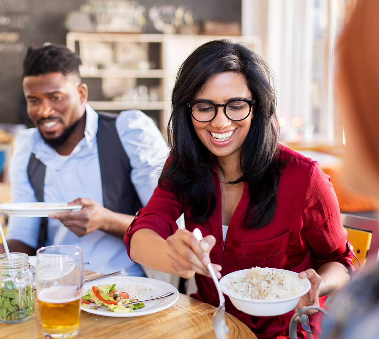 How to Celebrate Cultural Diversity in the Workplace Through Food ...