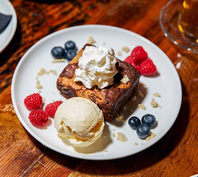 The Ultimate Block Party Menu From Sahadi’s in Brooklyn | DoorDash Blog