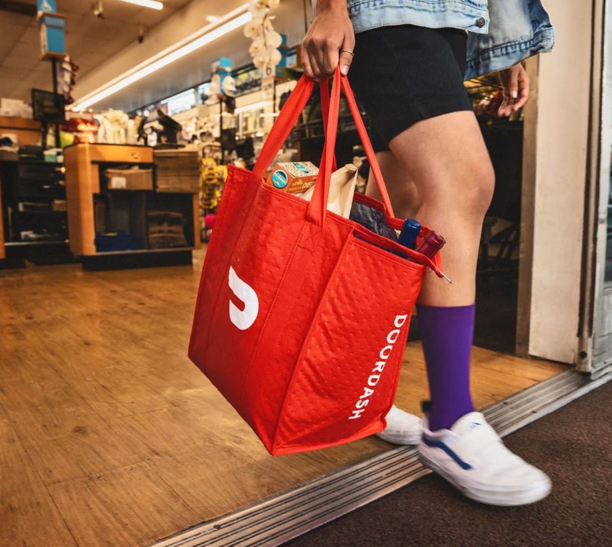 Shop & Deliver: How Does Grocery Delivery Work as a Dasher on DoorDash ...