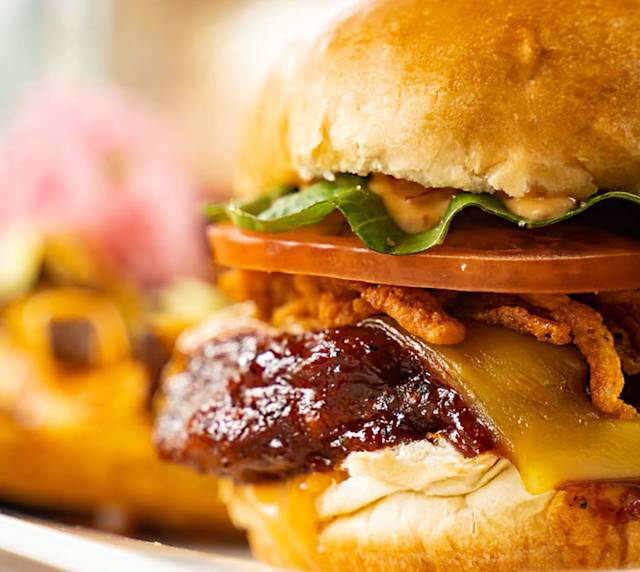 The Best Burgers in Vancouver | DoorDash Blog
