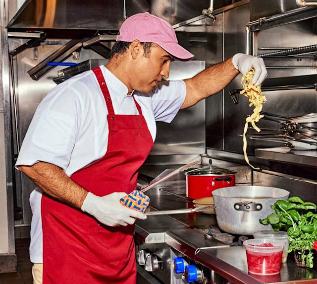 Is a Ghost Kitchen Right for Your Restaurant? Benefits and Guide